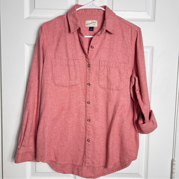 Universal Thread | Tops | Universal Thread Fleece Collared Button Down ...